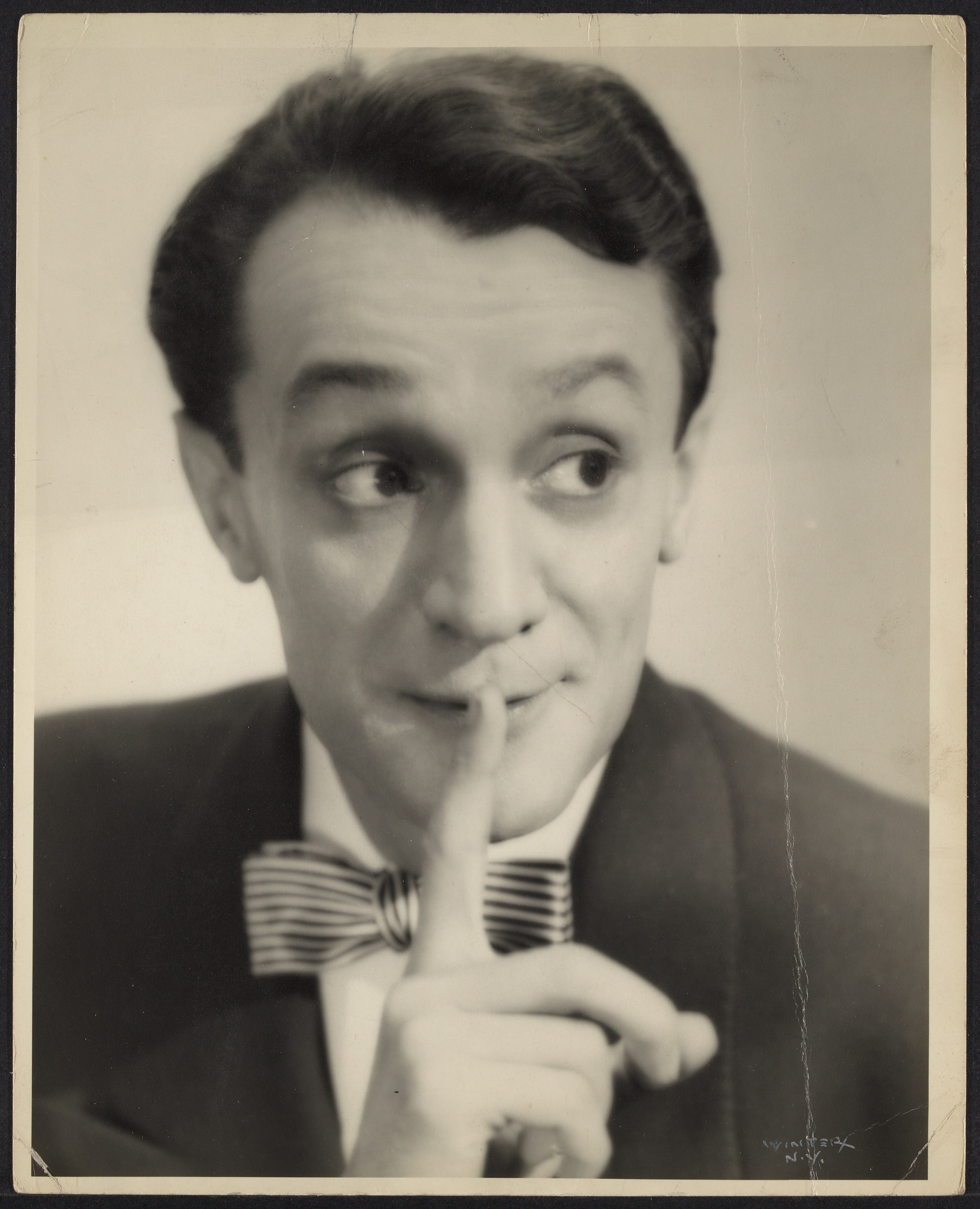 The Leo Fuchs Yiddish Theater Archive | Harvard Library